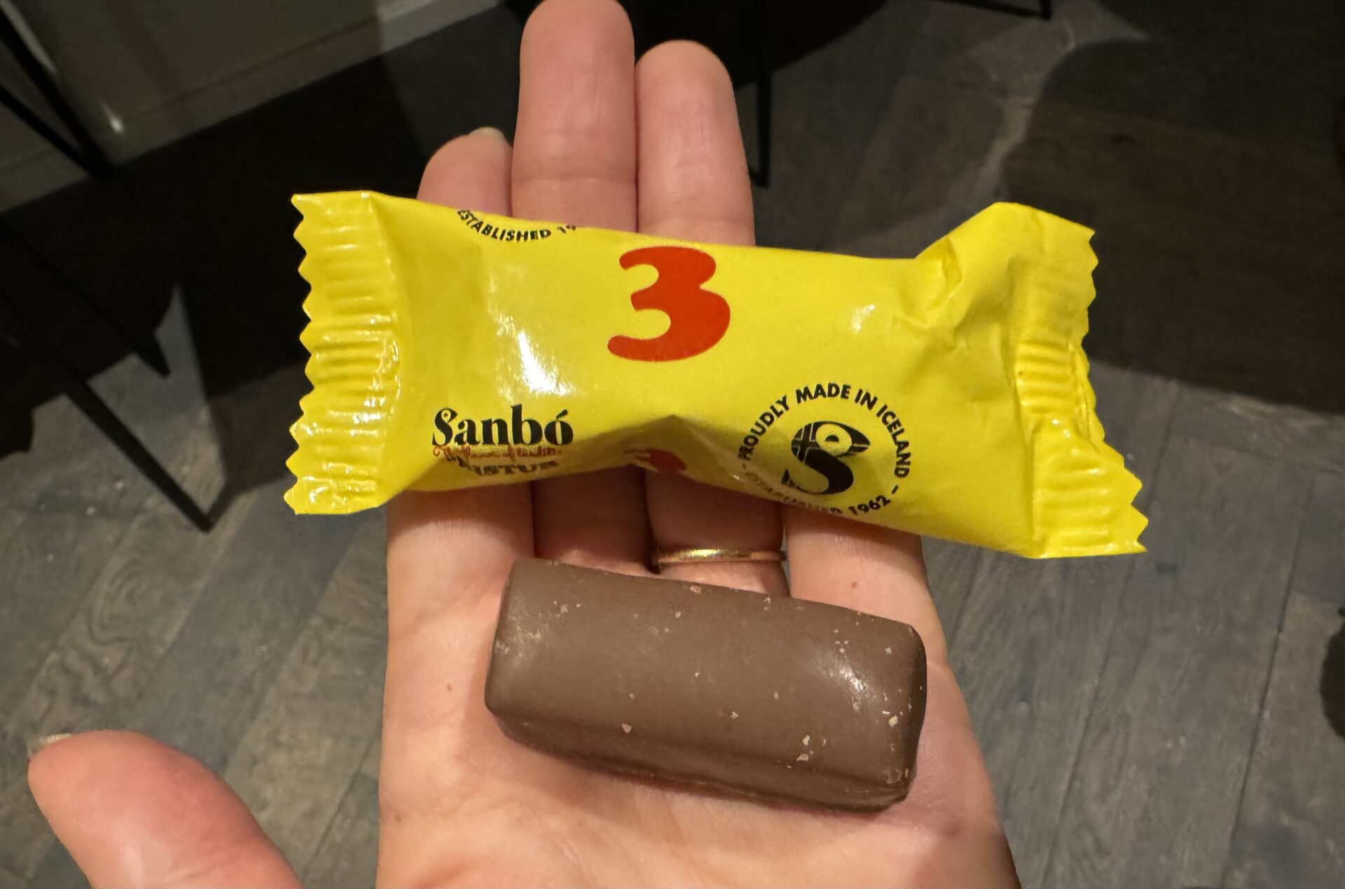 アイスランドで実際に食べた伝統的なお菓子やスイーツなど5選 - 旅するカップル